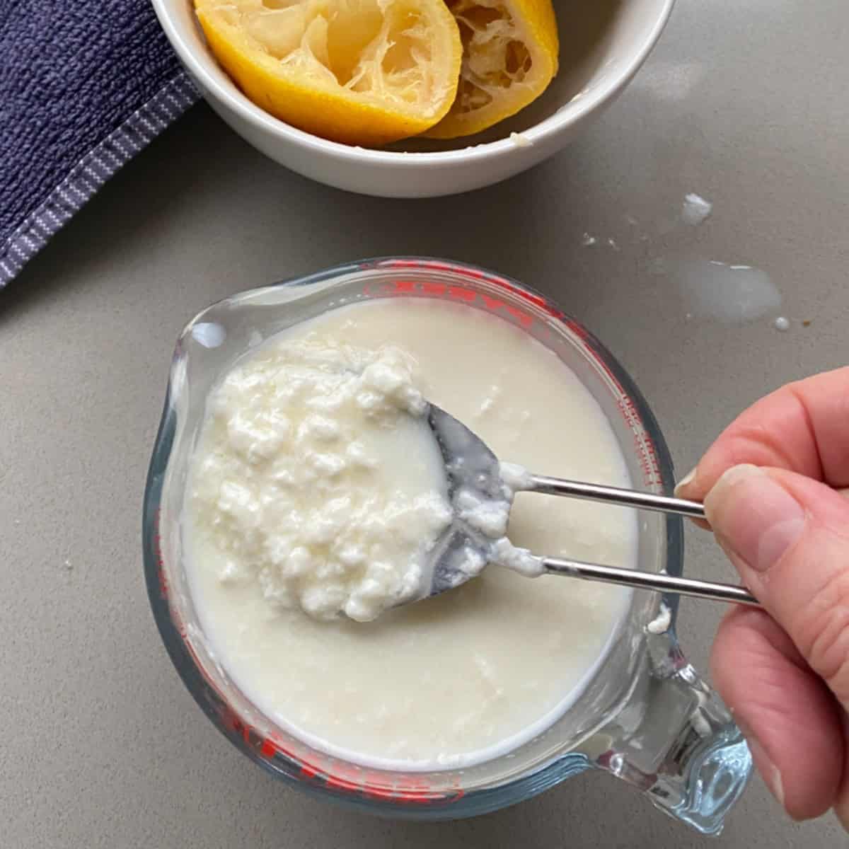 Easy Way to Make Buttermilk - FoodStak